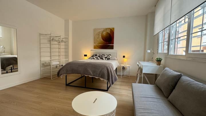 Apartamento Con Todas Las Comodidades - Room Pinar - Madrid