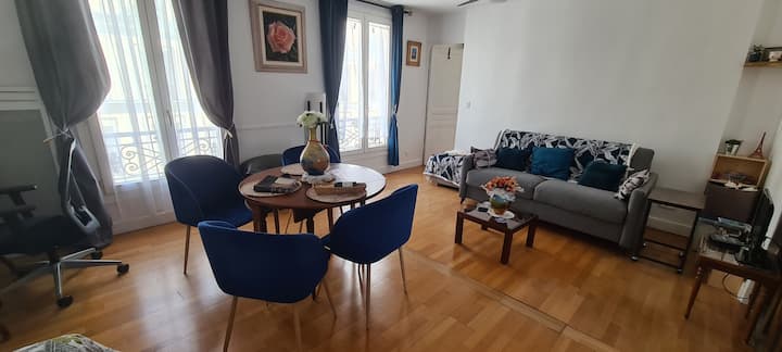 Bright Apartment In Paris 45 Sqm ; Small Elevator - Paris