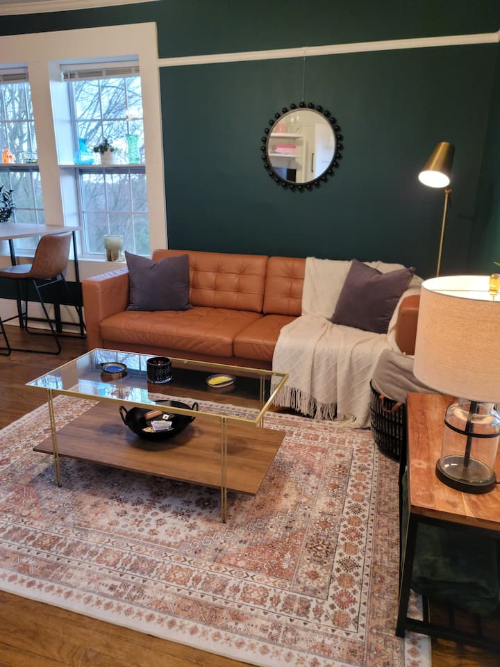 The Cozy Kirkwood Tree House - Atlanta, GA