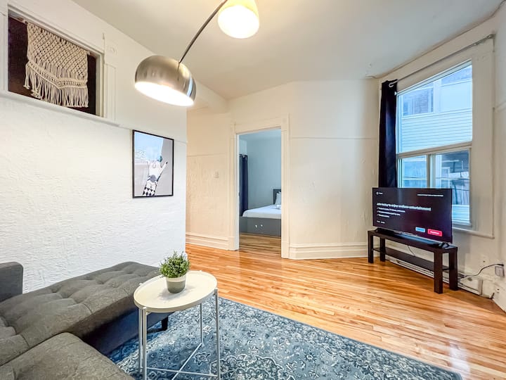 Cozy Room - Hochelaga - Montreal