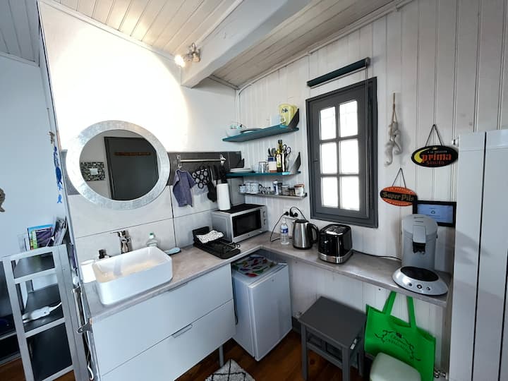 Studio Indépendant - Aubagne Centre Très Calme - Aubagne