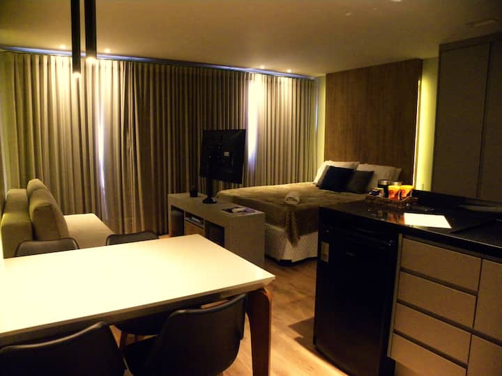 Apartamento - Batel/água Verde - Shopping Curitiba - 쿠리티바