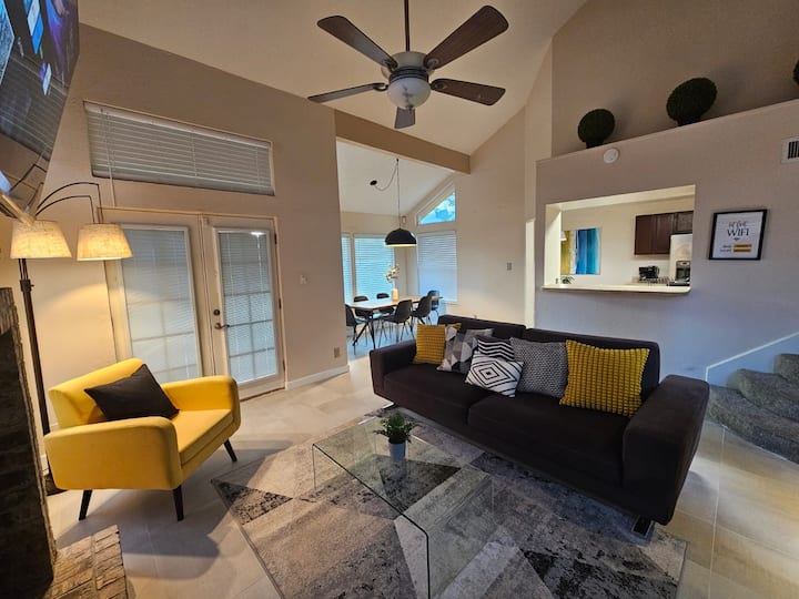 Stylish Stay - El Paso, TX