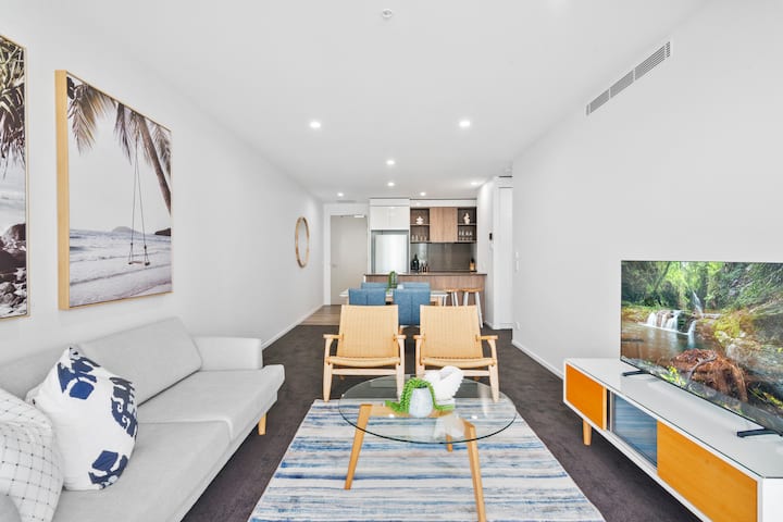 New Building In Burleigh - Luxury 2bed 2bath - Gold Coast