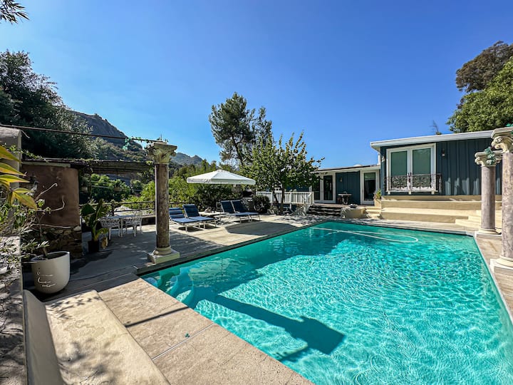 Malibou Lake Cabin (Ma-3) - Malibu, CA