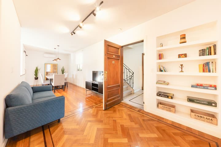 Inmejorable Ubicación, 2 Baños Traquilo Con Estilo - Buenos Aires