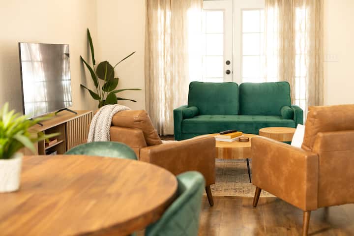 The Salem House : Prime Location : Modern Vibe - 프레즈노