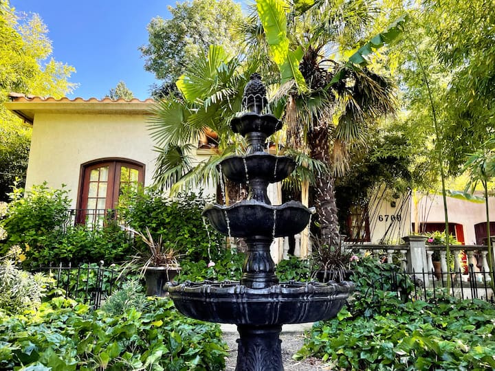 Petite Palazzo Vllla ~Kitchenette ~Small+stylish! - Portland, OR