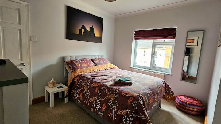 Glasto Hideaway (With Simple Breakfast) - Glastonbury