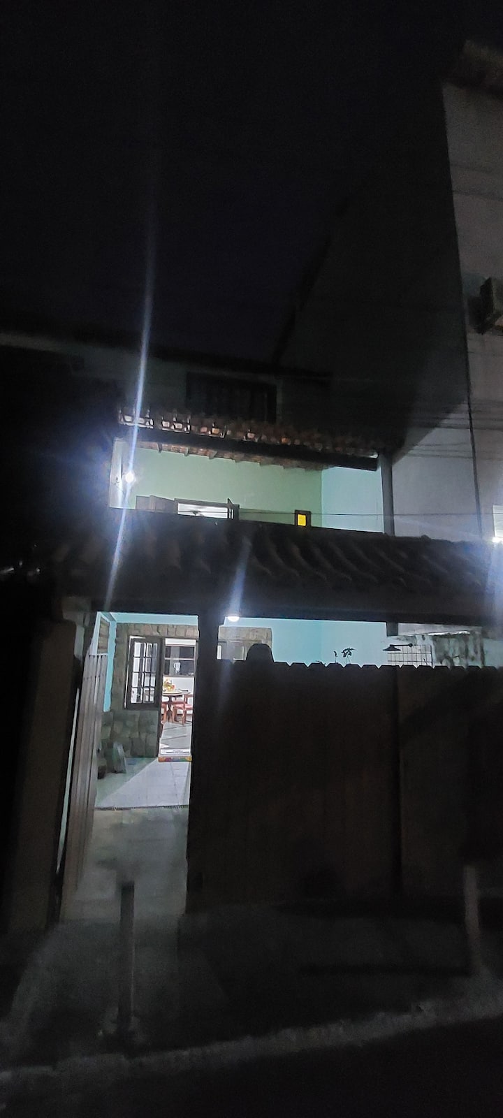 03 Quadras Da Praia - Cabo Frio