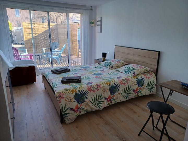 Chambre Avec Terrasse Privative, Parking - Royat