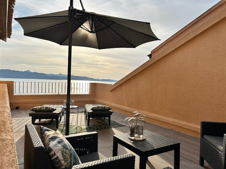 Saint-florent, Toit Terrasse Et Vue Mer Sublime - Saint-Florent