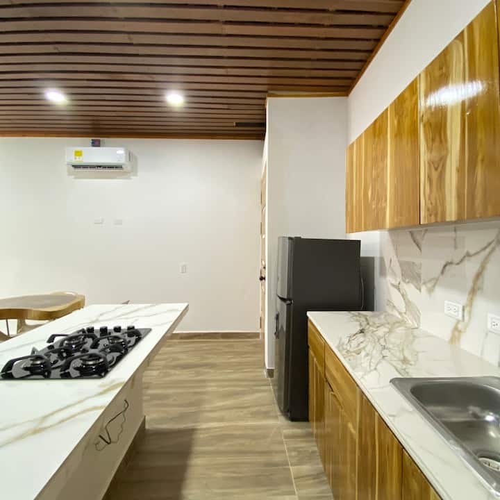 Great Space For Big Groups In A Centric Location - Santa Marta