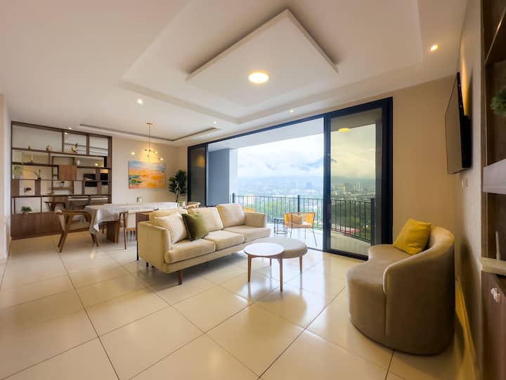 Golden View Apartment | 9 Huéspedes | San Salvador - San Salvador
