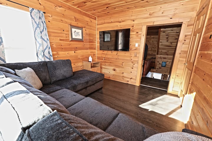 Ski In/ski Out Modern Apartment At Hunter Mountain - Phoenicia, NY