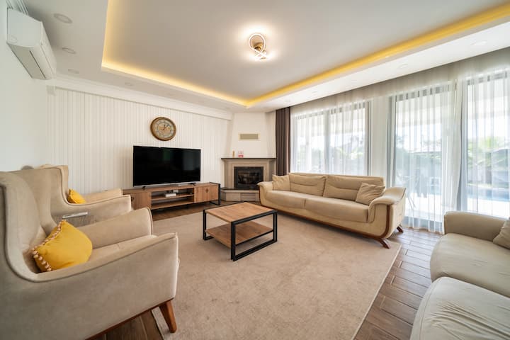 Villa Elegance ÖZel Havuzlu 4+1 - Fethiye