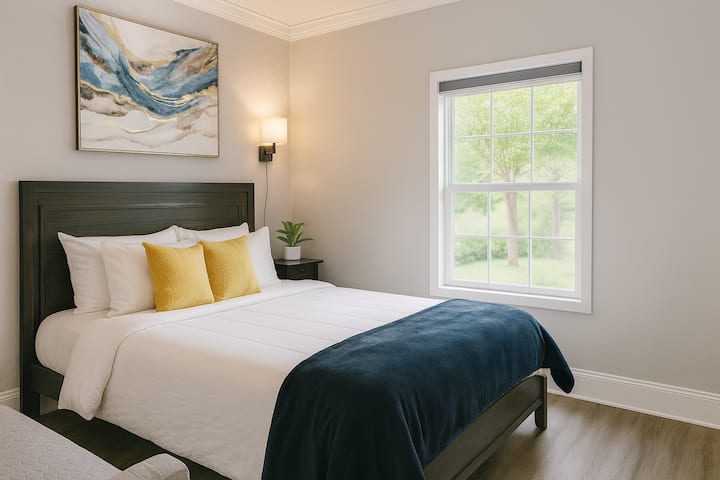 Dallas Studio | Parking & Wi-fi | Near Airports - Carrollton, TX