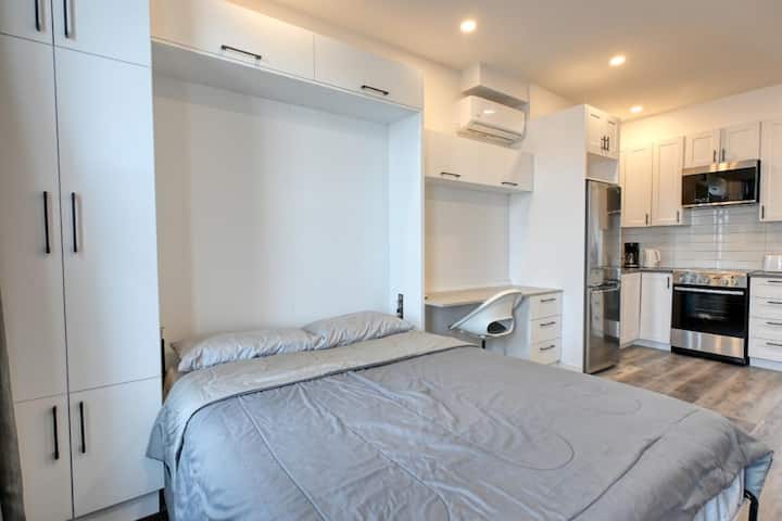 Magnifique Loft Au Style Unique Près - Pont Tunnel - Boucherville