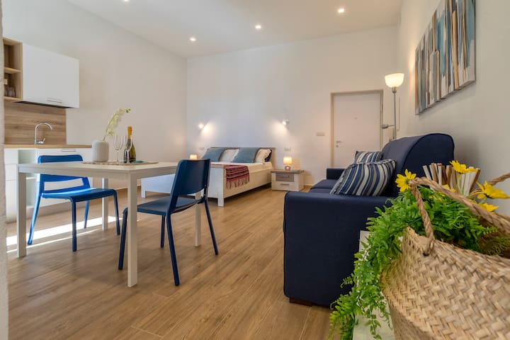 Nura's - La Marina Apartment & Room - Alghero