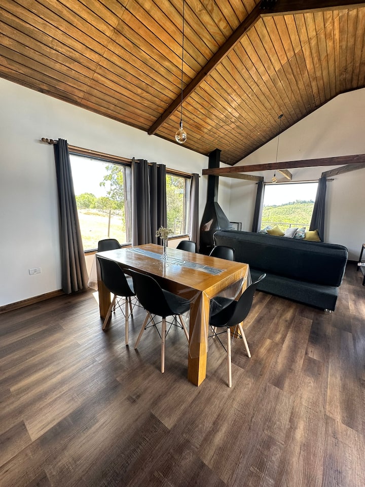 Cabaña En Villa Serrana,un Lugar De  Paz Y Energía - Villa Serrana