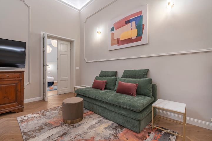 New Luxury 3-bedroom & 4-bathroom @ Duomo - Florence