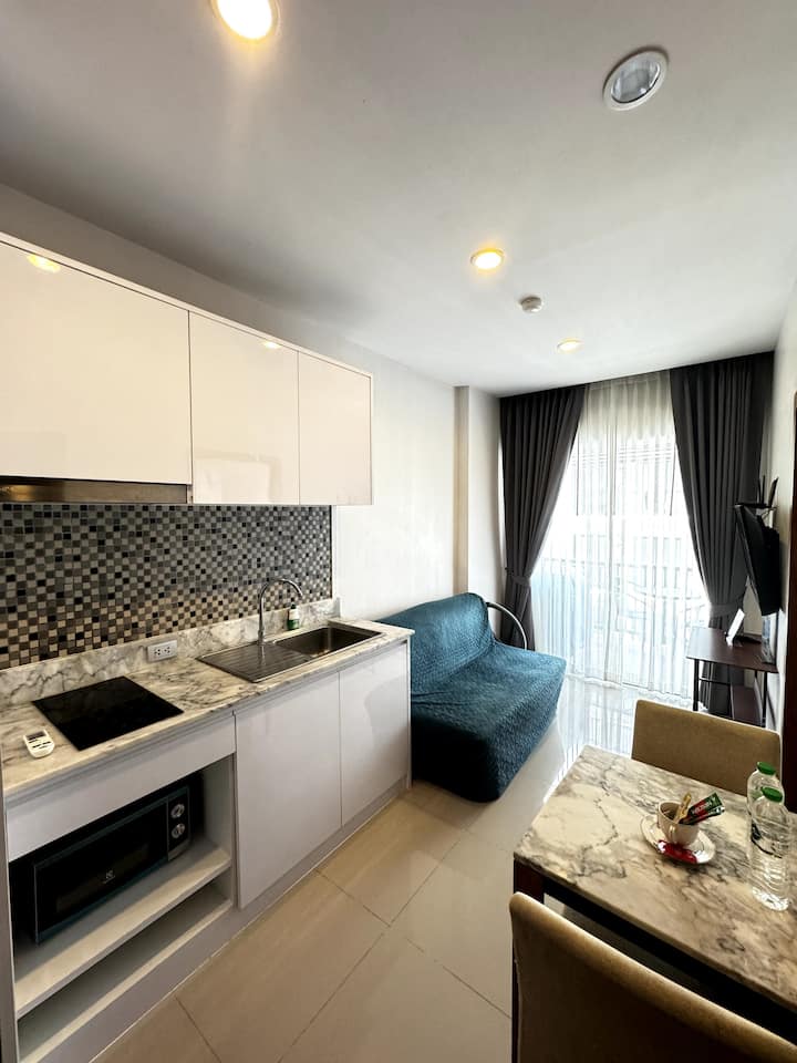 Karon Beach Nice Comfortable Apartment Palmetto - Kata Beach