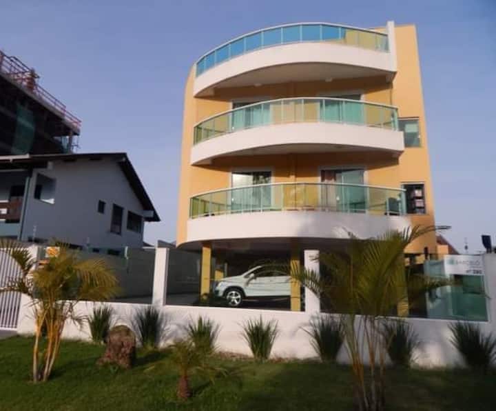 Cobertura Espaçosa E Tranquila Em Caiobá - Matinhos