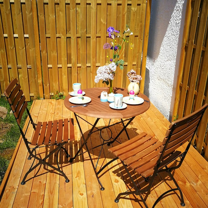 Helle Und Moderne Ferienwohnung Im Allgäu Für 2 P. - Altusried