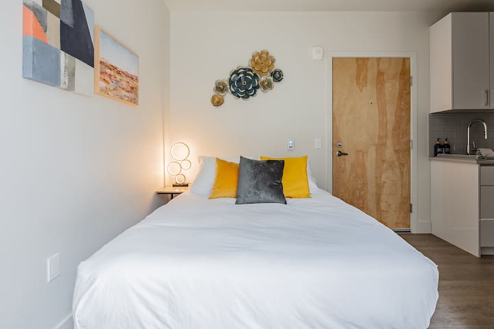 Cityscape-central Cozy Studio-04 - Seattle, WA