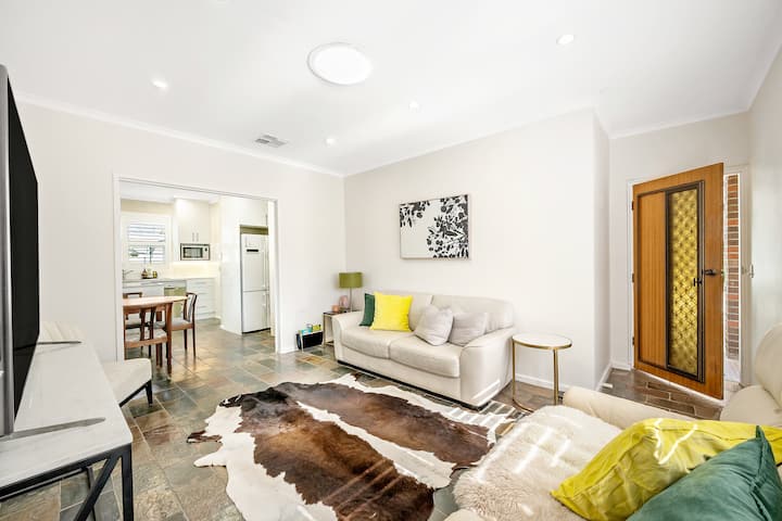 3.5br Cozy Home In Fullarton 4k From City - South Australia