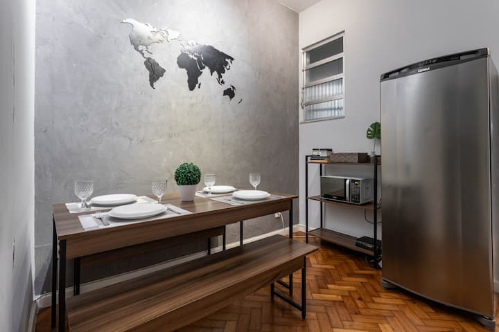 C6 Conforto à 1 Quadra Da Praia De Copacabana - Rio de Janeiro