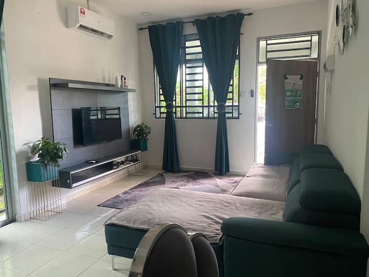 Creatills Luxury Hs Kulim&hitech Full Aircond - Kulim