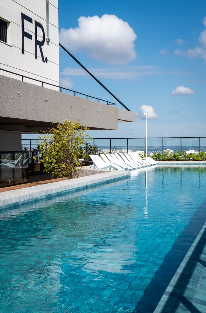 Flat Retro | Piscina | Sauna | Coworking - Goiânia