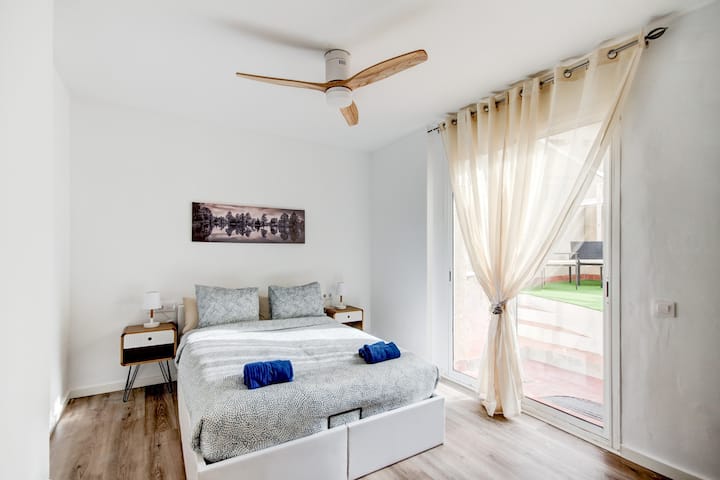 Top Dúplex Near Beach. 15' Center By Metro. - Badalona