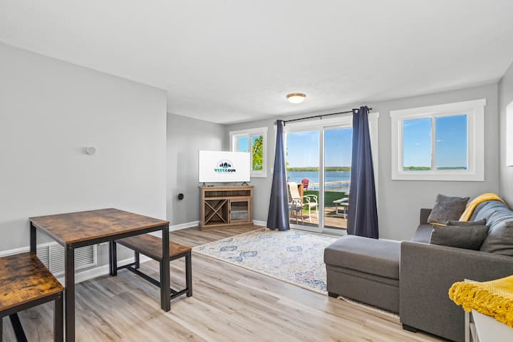 Cozy Lakefront Cottage - Special Monthly Pricing - Gun Lake Casino