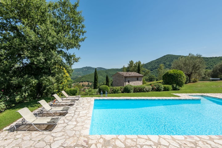 Villa &Guesthouse Con Piscina Riscaldata,umbertide - Ombrie