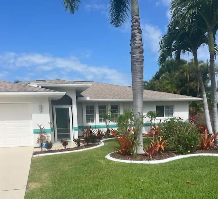 Paradise Getaway - Cape Coral, FL