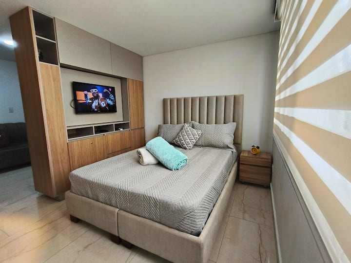 Lovely Studio | A/c | High-speed Wifi | Parking - Cali