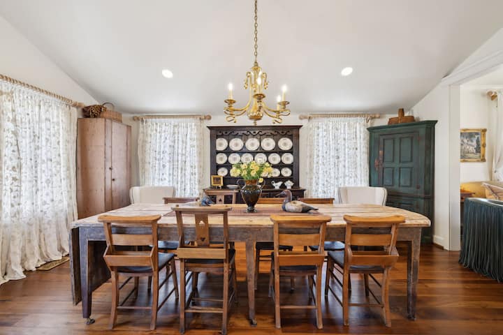 Tin Roof Cottage - Timeless Leiper’s Fork Retreat - Fairview, TN