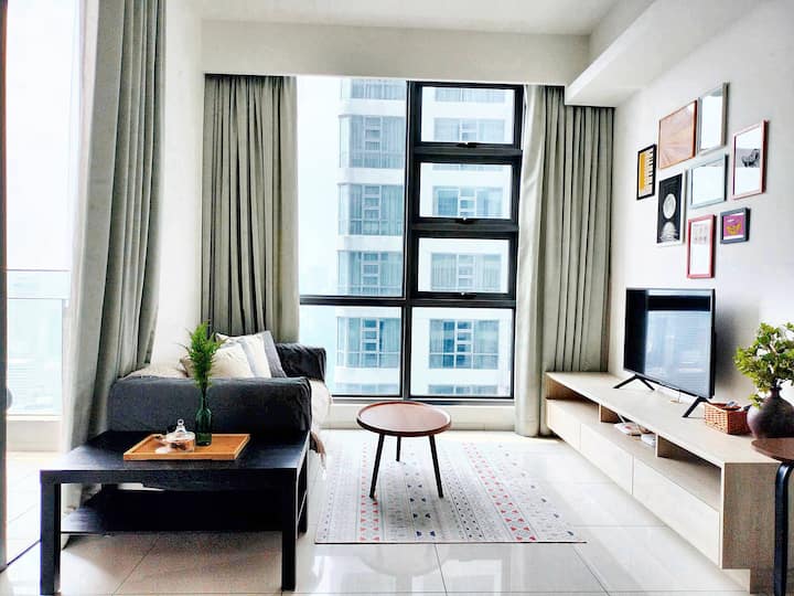 Big Balcony@bukit Bintang Klcc, Pool, Free Netflix - Kuala Lumpur