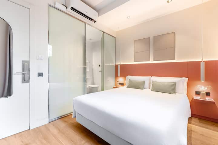 Habitación Doble En Enric Granados - Barcelona