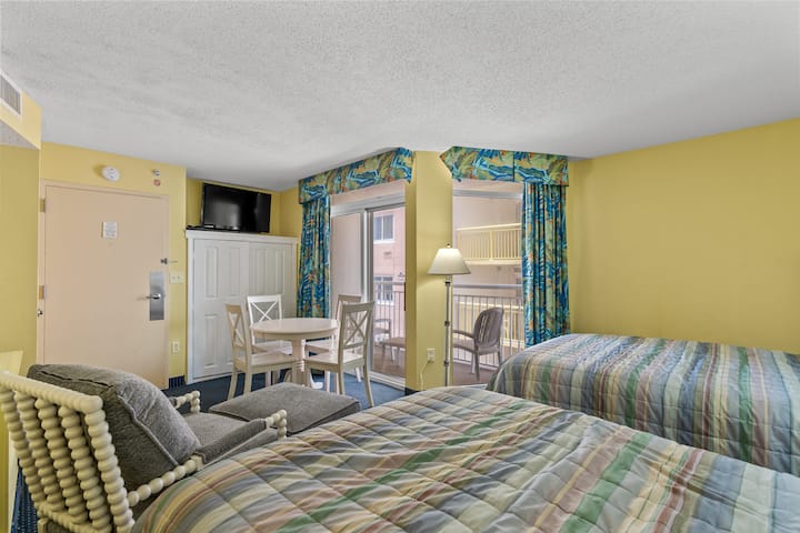 Bay Watch Resort 710 - Efficiency - Great Deal - North Myrtle Beach, SC