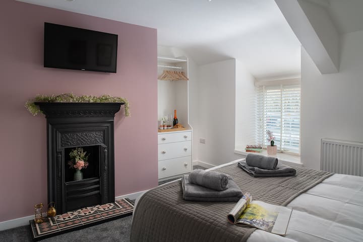 Charming Welsh Cottage – Log Fire & Dog Friendly - Dolgellau