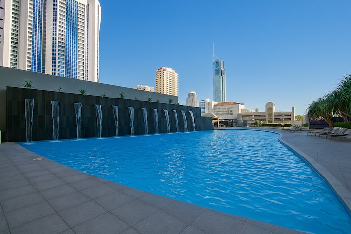 Pool-jacuzzi- Exceptional Views - Gold Coast