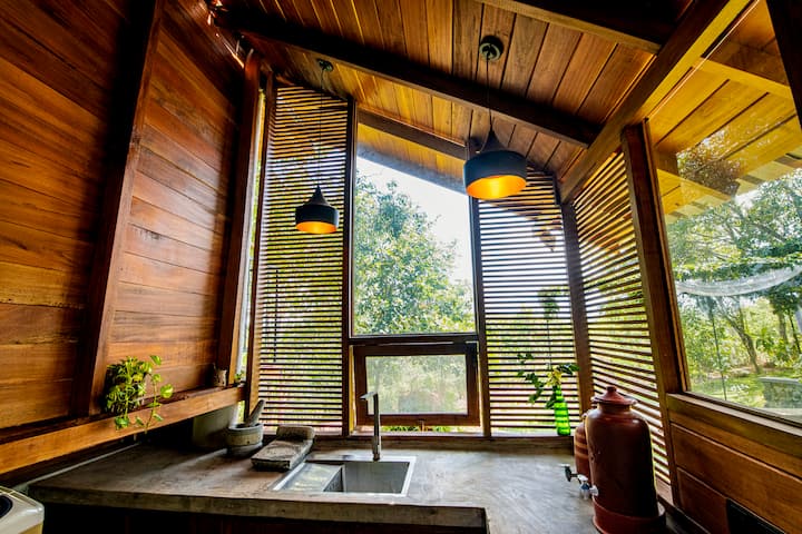 Heaven’s Acres Lodge – 2br Mountain Villa - Sri Lanka