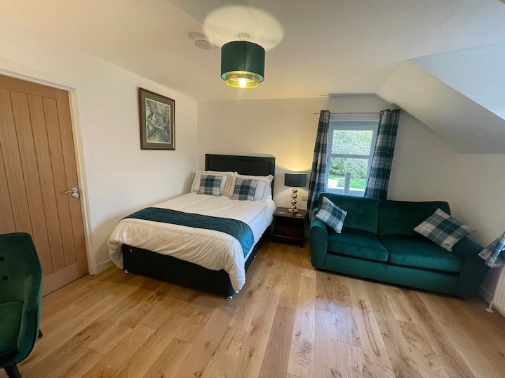 Family/double Room With Private Bathroom - Ballater