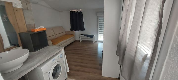 Menton Studio - Menton