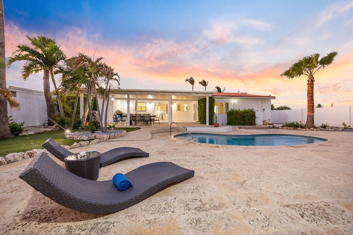 4br4ba W/ Private Pool ~ Walking Distance To Ritz - Aruba