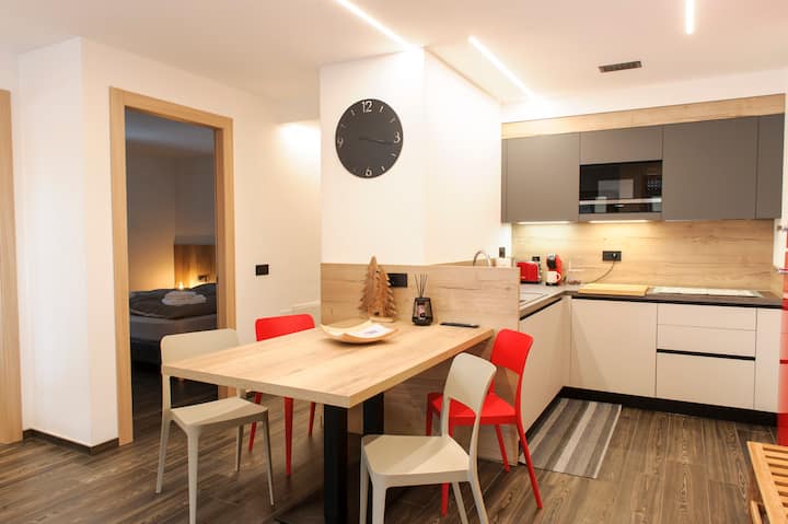 Gin Luxury Trilocale In Centro - Livigno