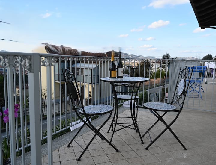Appartamento In Alba Con Balcone E Parcheggio - Alba, CN